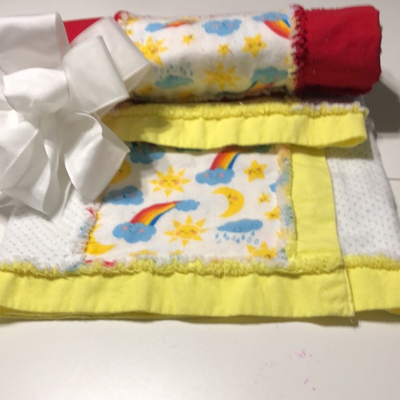 Hand Crafted | Bedding | Nwt Rag Quilt Smiling Sunmoonrainbows And ...